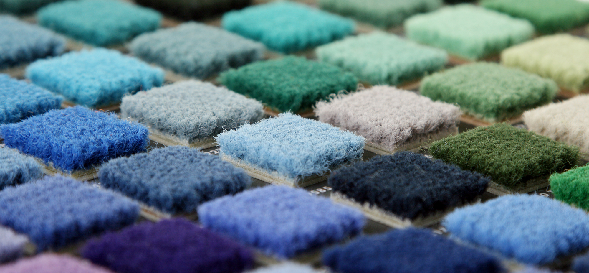 How Are Machine Made Rugs Produced?